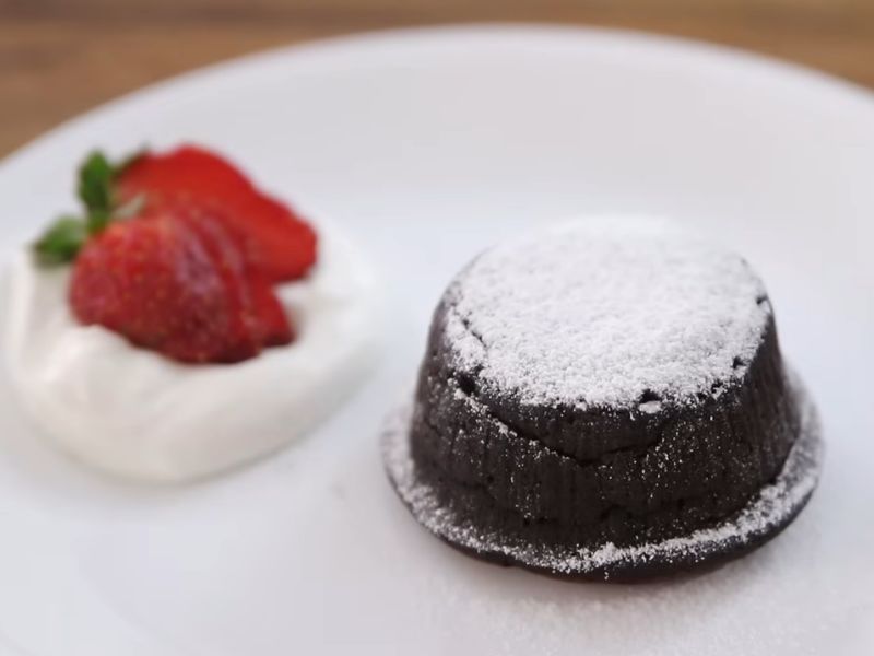 Lava kolač - recept iz prestižnog francuskog restorana | Srem Online