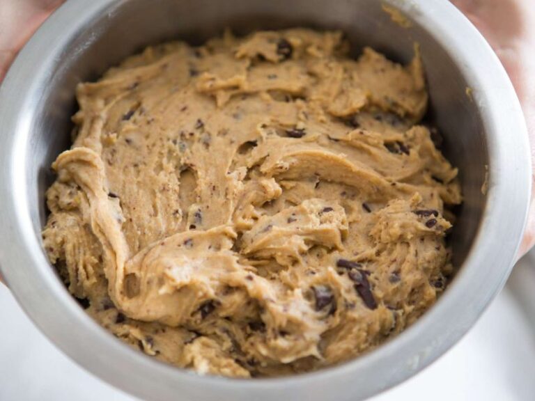 Čokoladni kolačići - recept za chocolate chip cookies | Srem Online